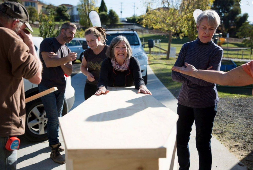 DIY custom-made coffins - Adult Learning Australia