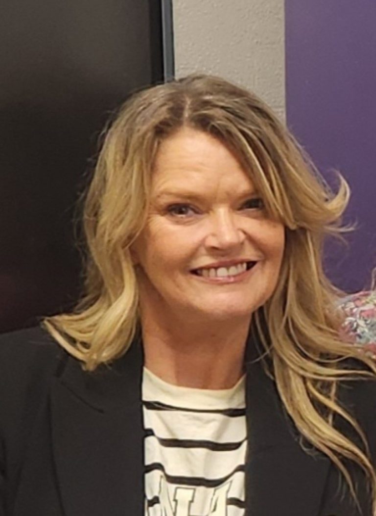 2025 Learning Changes Lives Scholarships - Adult Learning Australia